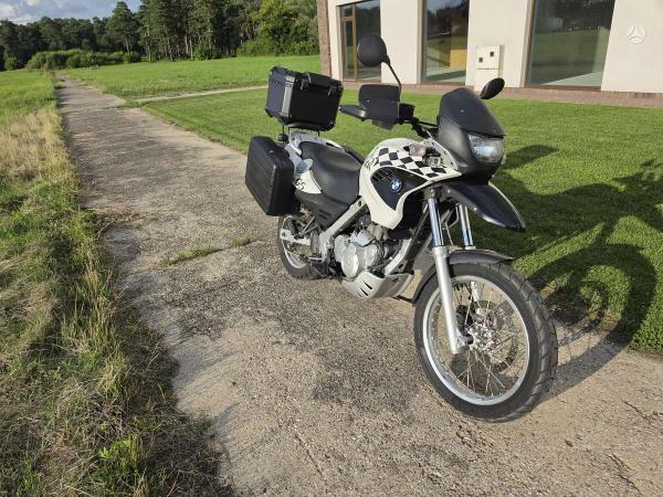 Белый БМВ F 650GS 2002 в Друскининкай, объемом двигателя 0.65 л и пробегом 39 тыс. км за 2480 €, фото 10 на AUTOMOTO.COM.LV