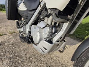 Белый БМВ F 650GS 2002 в Друскининкай, объемом двигателя 0.65 л и пробегом 39 тыс. км за 2480 €, фото 20 на AUTOMOTO.COM.LV