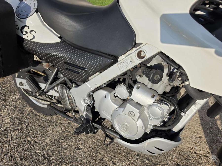 Белый БМВ F 650GS 2002 в Друскининкай, объемом двигателя 0.65 л и пробегом 39 тыс. км за 2480 €, фото 21 на AUTOMOTO.COM.LV