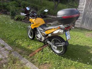 Dzeltens BMW F 650GS 2000 Kauņa, ar dzinēja tilpumu 0.65 L un nobraukumu 71 tūkst. km par 1800 €, foto 7 vietnē AUTOMOTO.COM.LV