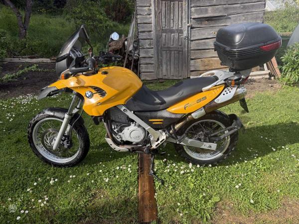 Dzeltens BMW F 650GS 2000 Kauņa, ar dzinēja tilpumu 0.65 L un nobraukumu 71 tūkst. km par 1800 €, foto 7 vietnē AUTOMOTO.COM.LV