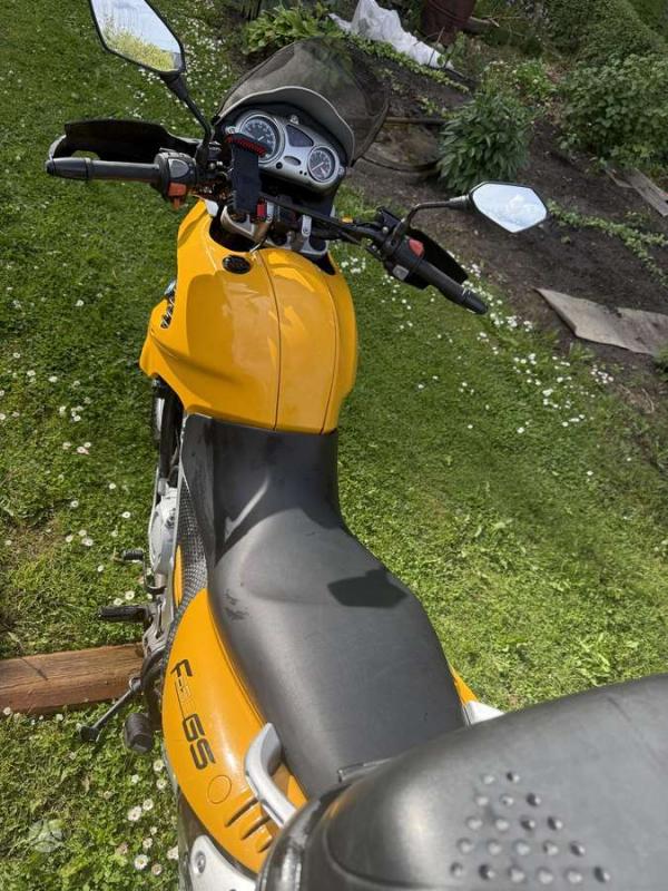 Dzeltens BMW F 650GS 2000 Kauņa, ar dzinēja tilpumu 0.65 L un nobraukumu 71 tūkst. km par 1800 €, foto 8 vietnē AUTOMOTO.COM.LV