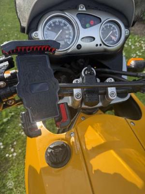 Dzeltens BMW F 650GS 2000 Kauņa, ar dzinēja tilpumu 0.65 L un nobraukumu 71 tūkst. km par 1800 €, foto 11 vietnē AUTOMOTO.COM.LV