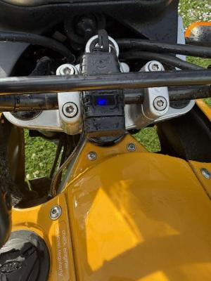 Dzeltens BMW F 650GS 2000 Kauņa, ar dzinēja tilpumu 0.65 L un nobraukumu 71 tūkst. km par 1800 €, foto 12 vietnē AUTOMOTO.COM.LV