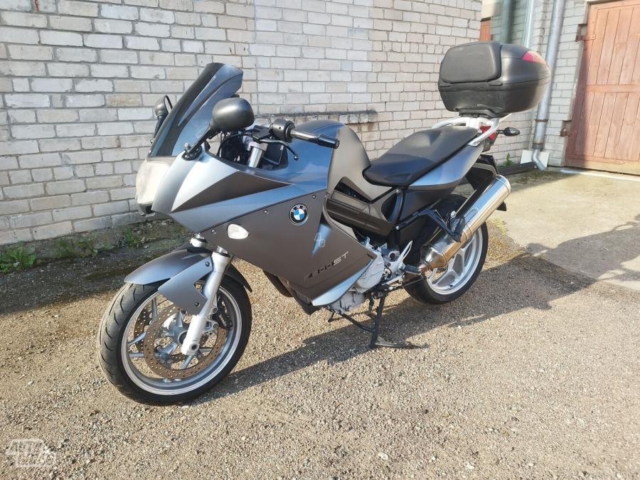 Pelēks BMW F 650ST 2009 Panevēža, ar dzinēja tilpumu 0.65 L un nobraukumu 42 tūkst. km par 2200 €, foto 3 vietnē AUTOMOTO.COM.LV