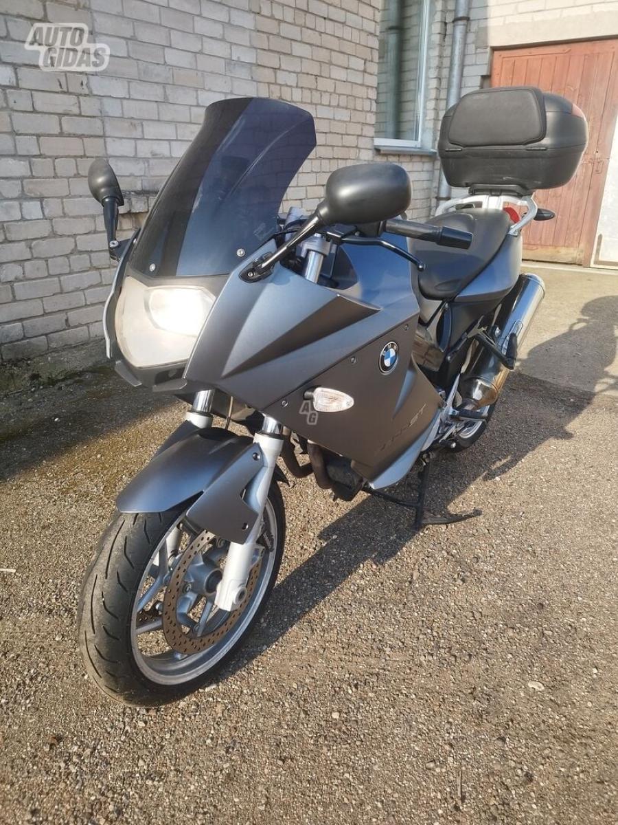 Pelēks BMW F 650ST 2009 Panevēža, ar dzinēja tilpumu 0.65 L un nobraukumu 42 tūkst. km par 2200 €, foto 4 vietnē AUTOMOTO.COM.LV