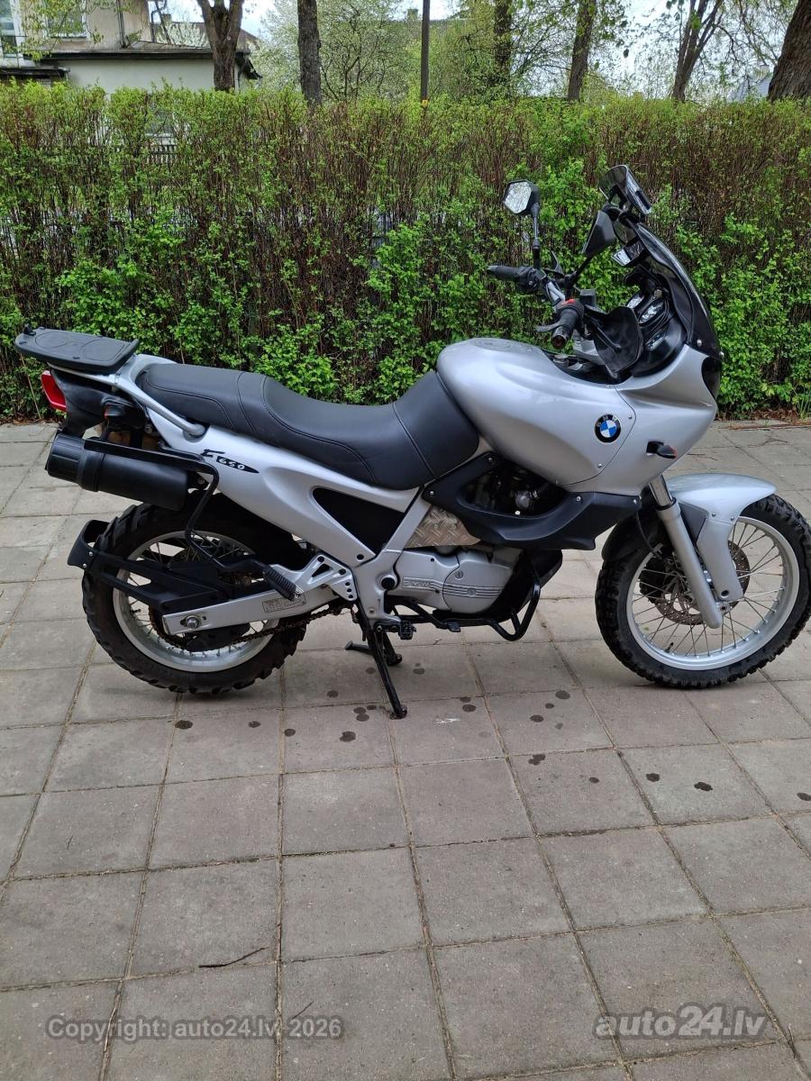 BMW F 650ST 1999 in Tartu, with an engine capacity of 0.65 L and mileage of 44 thousand km for 2500 €, photo 1 on AUTOMOTO.COM.LV