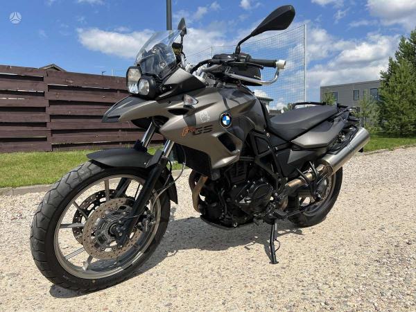 Серый БМВ F 700GS 2013 в Вильнюс, объемом двигателя 0.80 л и пробегом 41 тыс. км за 4799 €, фото 1 на AUTOMOTO.COM.LV
