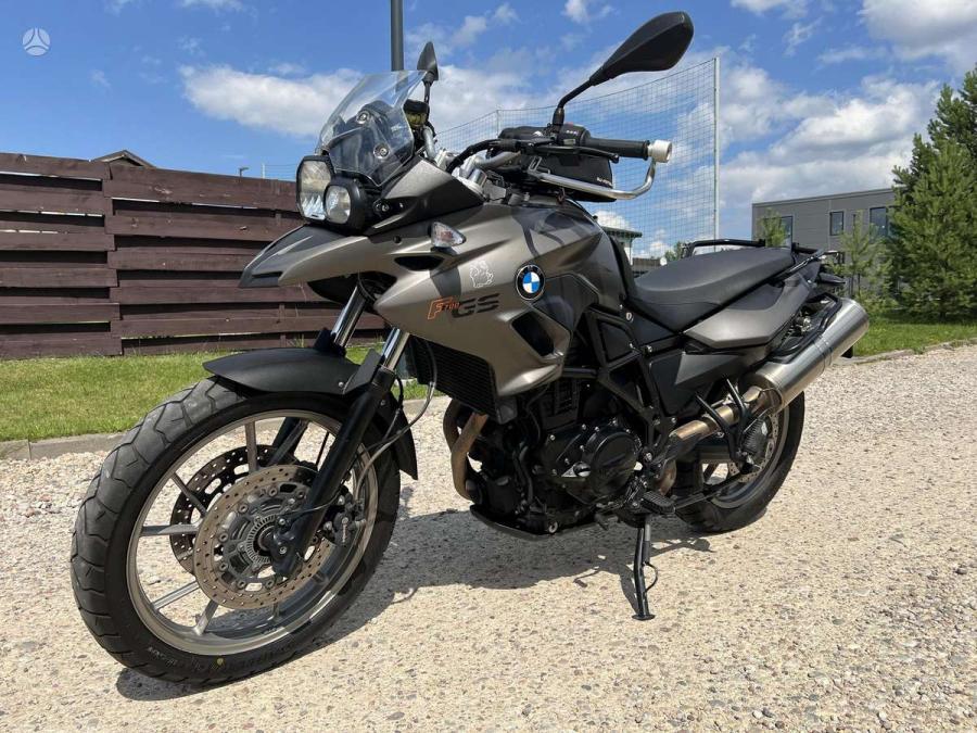 Grey BMW F 700GS 2013 in Vilnius, with an engine capacity of 0.80 L and mileage of 41 thousand km for 4799 €, photo 1 on AUTOMOTO.COM.LV