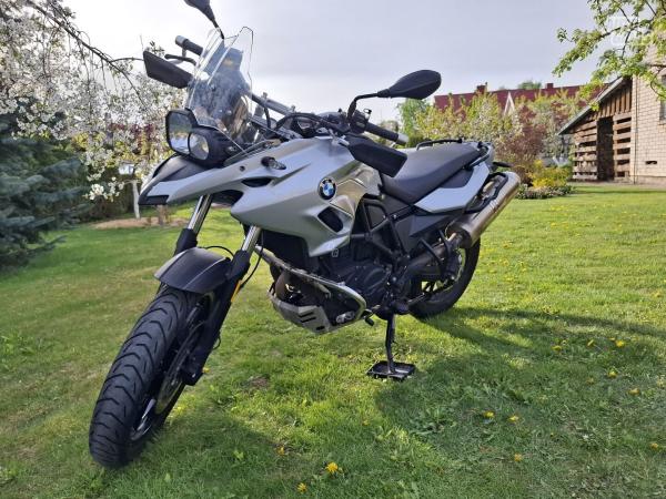 Серый БМВ F 700GS 2017 в Ионишкис, объемом двигателя 0.80 л и пробегом 28 тыс. км за 5000 €, фото 1 на AUTOMOTO.COM.LV