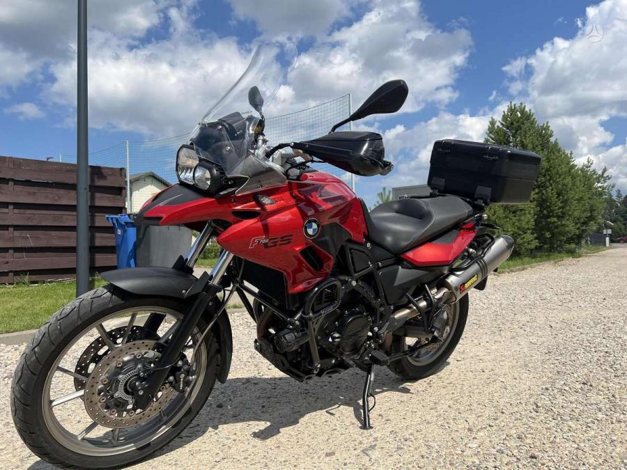 BMW F 700GS 2013 in Vilnius, with an engine capacity of 0.80 L and mileage of 30 thousand km for 4999 €, photo 1 on AUTOMOTO.COM.LV