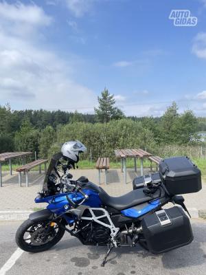 BMW F 700GS 2017 in Vilnius, with an engine capacity of 0.80 L and mileage of 28 thousand km for 6700 €, photo 3 on AUTOMOTO.COM.LV