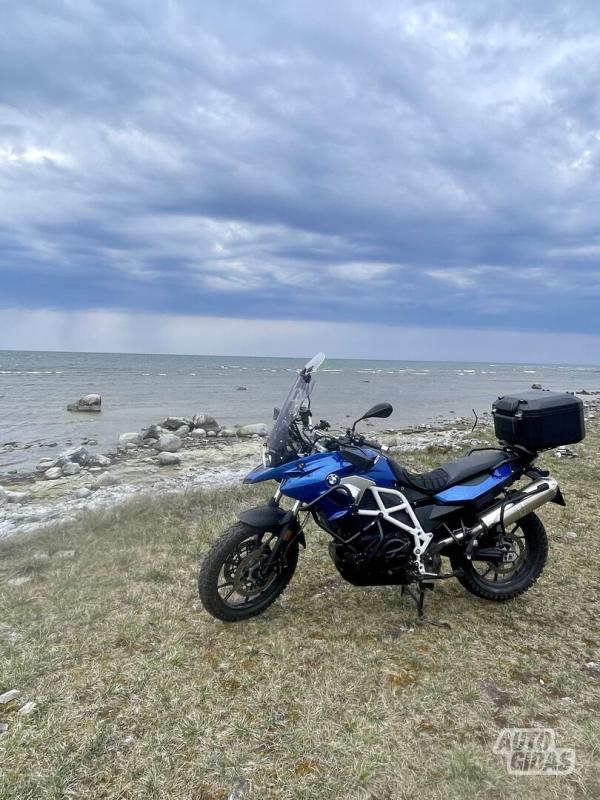 BMW F 700GS 2017 in Vilnius, with an engine capacity of 0.80 L and mileage of 28 thousand km for 6700 €, photo 4 on AUTOMOTO.COM.LV