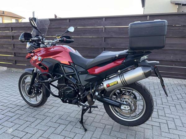 Красный БМВ F 700GS 2013 в Вильнюс, объемом двигателя 0.80 л и пробегом 30 тыс. км за 5200 €, фото 5 на AUTOMOTO.COM.LV