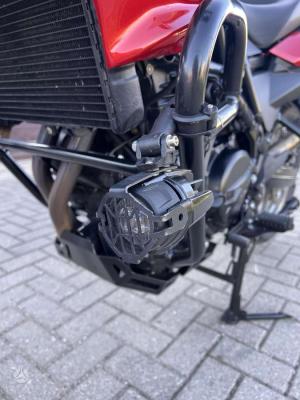 Sarkans BMW F 700GS 2013 Viļņa, ar dzinēja tilpumu 0.80 L un nobraukumu 30 tūkst. km par 5200 €, foto 19 vietnē AUTOMOTO.COM.LV