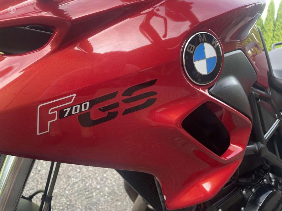 Red BMW F 700GS 2013 in Kursenai, with an engine capacity of 0.80 L and mileage of 70 thousand km for 4150 €, photo 11 on AUTOMOTO.COM.LV