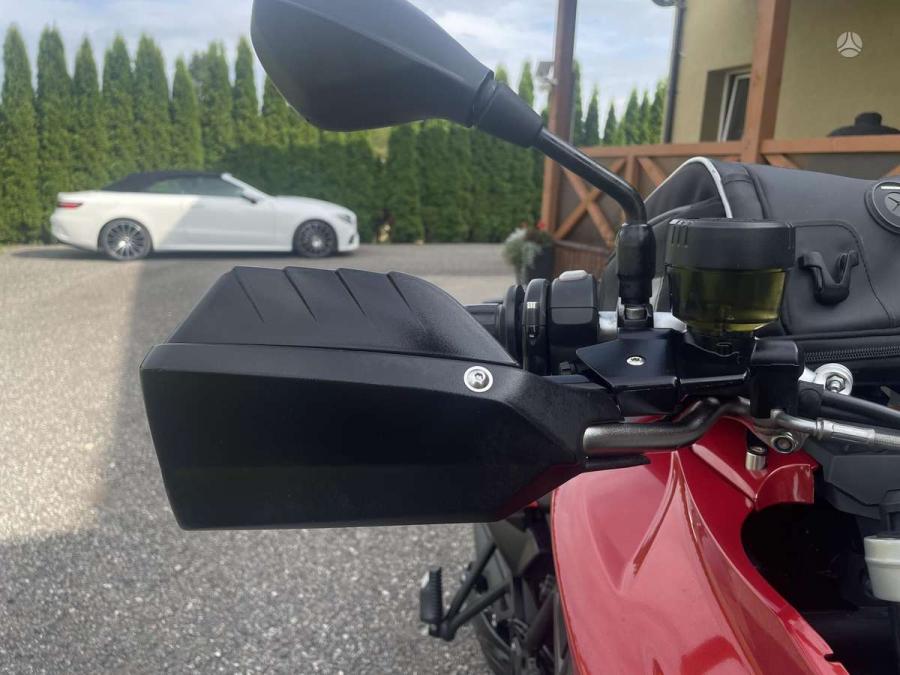 Red BMW F 700GS 2013 in Kursenai, with an engine capacity of 0.80 L and mileage of 70 thousand km for 4150 €, photo 17 on AUTOMOTO.COM.LV