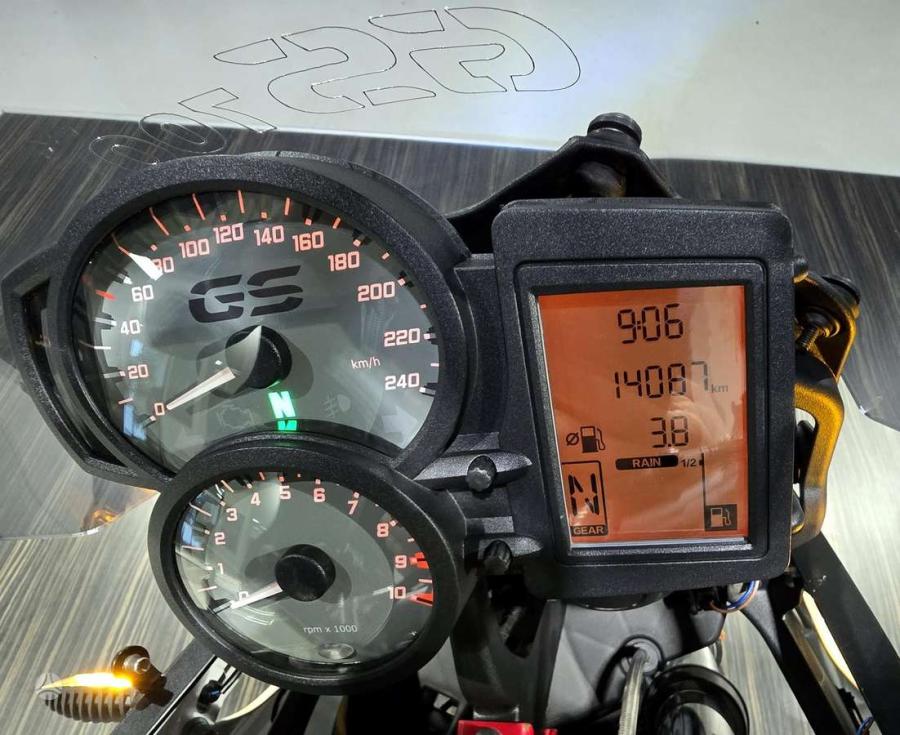 White BMW F 700GS 2017 in Siauliai, with an engine capacity of 0.80 L and mileage of 14 thousand km for 5900 €, photo 16 on AUTOMOTO.COM.LV