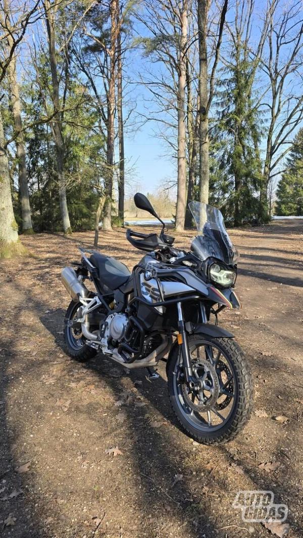 Melns BMW F 750GS 2019 Kauņa, ar dzinēja tilpumu 0.85 L un nobraukumu 11 tūkst. km par 8500 €, foto 3 vietnē AUTOMOTO.COM.LV