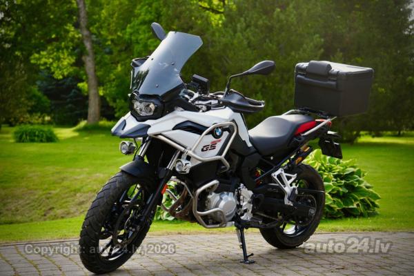 Black BMW F 750GS 2019 in Tallinn, with an engine capacity of 0.85 L and mileage of 17 thousand km for 10500 €, photo 5 on AUTOMOTO.COM.LV