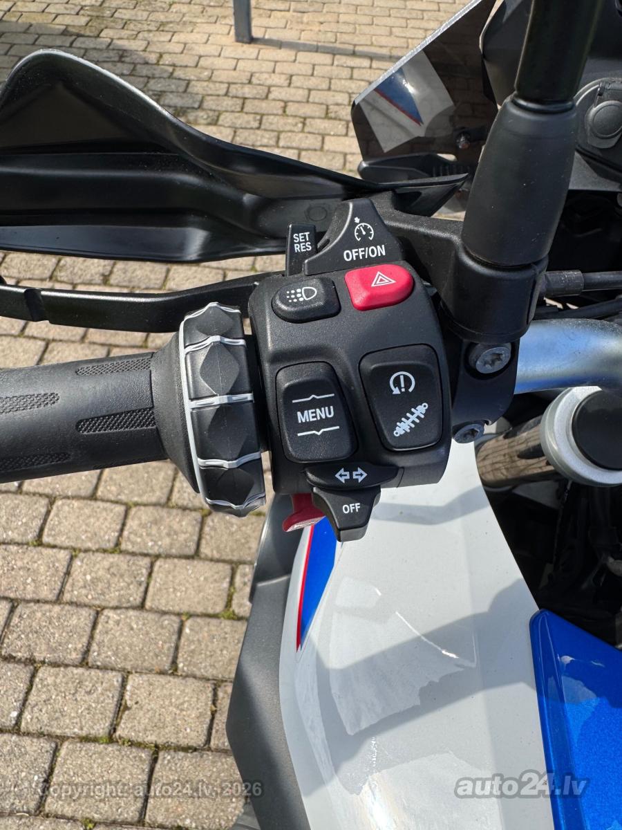 BMW F 750GS 2024 in Tallinn, with an engine capacity of 0.85 L and mileage of 8 thousand km for 9450 €, photo 12 on AUTOMOTO.COM.LV