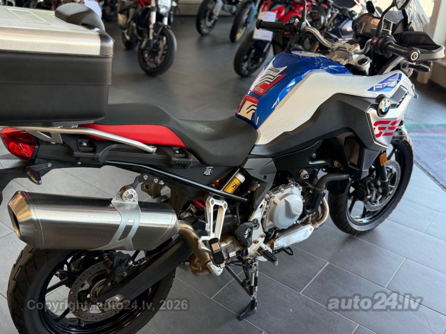 Balts BMW F 750GS 2023 Tallina, ar dzinēja tilpumu 0.85 L un nobraukumu 26 tūkst. km par 7990 €, foto 4 vietnē AUTOMOTO.COM.LV