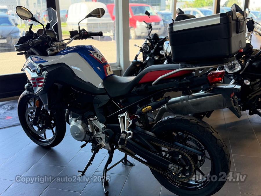 Balts BMW F 750GS 2023 Tallina, ar dzinēja tilpumu 0.85 L un nobraukumu 26 tūkst. km par 7990 €, foto 15 vietnē AUTOMOTO.COM.LV