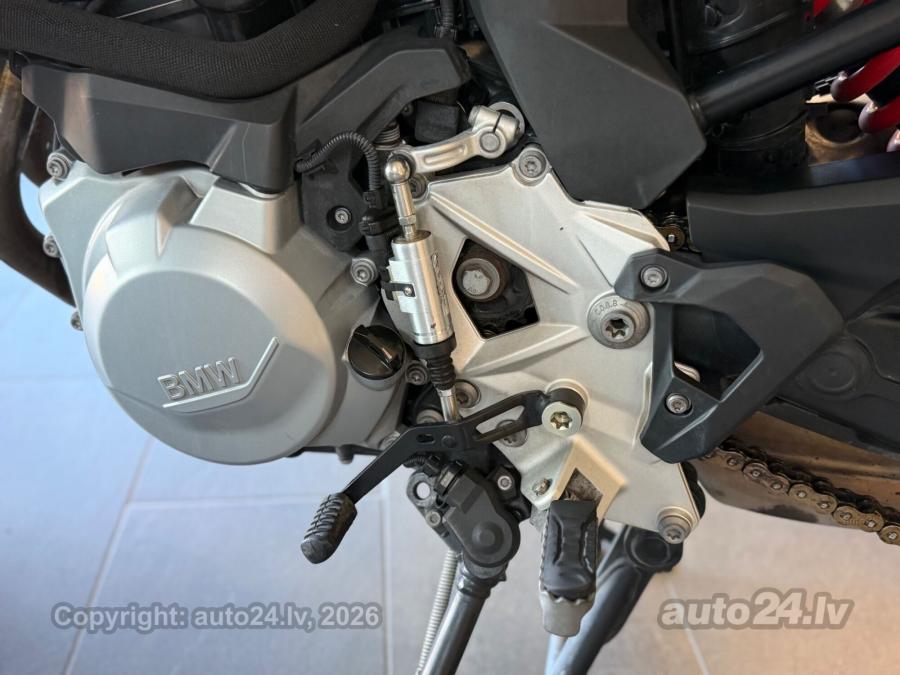 Balts BMW F 750GS 2023 Tallina, ar dzinēja tilpumu 0.85 L un nobraukumu 26 tūkst. km par 7990 €, foto 17 vietnē AUTOMOTO.COM.LV