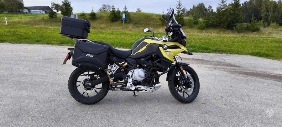 Yellow BMW F 750GS 2019 in Vilnius, with an engine capacity of 0.85 L and mileage of 10 thousand km for 9000 €, photo 3 on AUTOMOTO.COM.LV