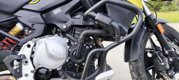 BMW F 750GS 2019 in Vilnius on AUTOMOTO.COM.LV Yellow BMW F 750GS 2019 in Vilnius, with an engine capacity of 0.85 L and mileage of 10 thousand km for 9000 €, photo 10 on AUTOMOTO.COM.LV