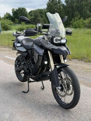 Black BMW F 800GS 2009 in Jonava, with an engine capacity of 0.80 L and mileage of 55 thousand km for 5200 €, photo 3 on AUTOMOTO.COM.LV