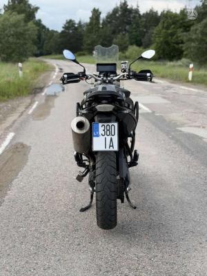Black BMW F 800GS 2009 in Jonava, with an engine capacity of 0.80 L and mileage of 55 thousand km for 5200 €, photo 6 on AUTOMOTO.COM.LV