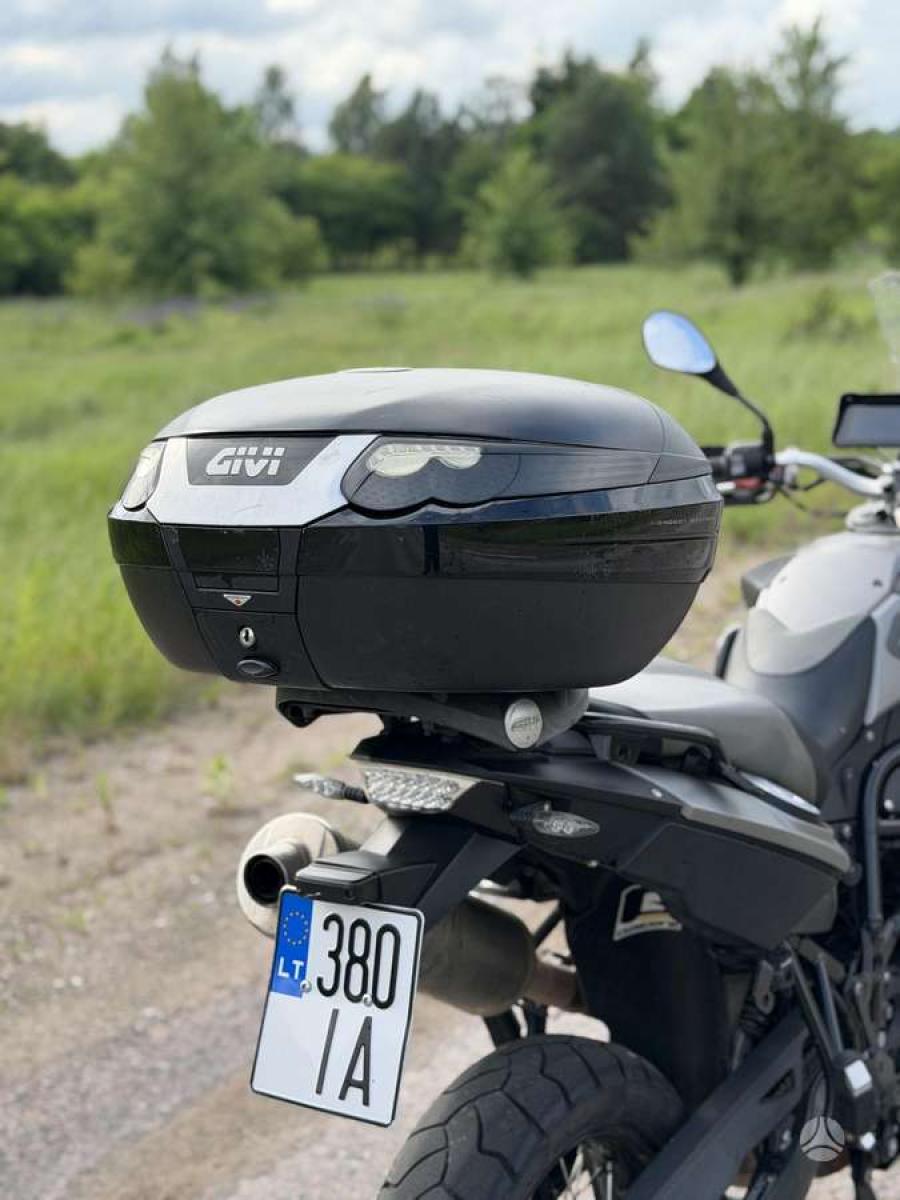 Black BMW F 800GS 2009 in Jonava, with an engine capacity of 0.80 L and mileage of 55 thousand km for 5200 €, photo 12 on AUTOMOTO.COM.LV