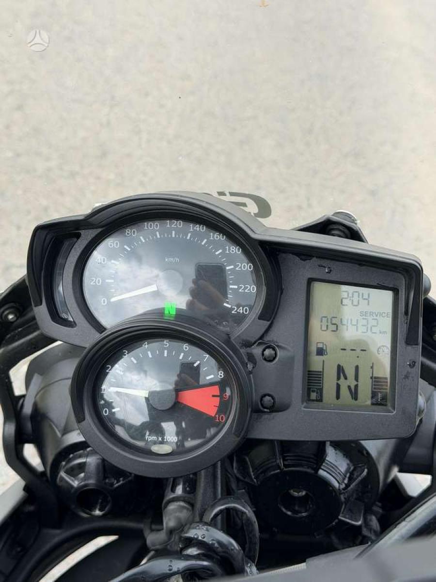 Black BMW F 800GS 2009 in Jonava, with an engine capacity of 0.80 L and mileage of 55 thousand km for 5200 €, photo 13 on AUTOMOTO.COM.LV
