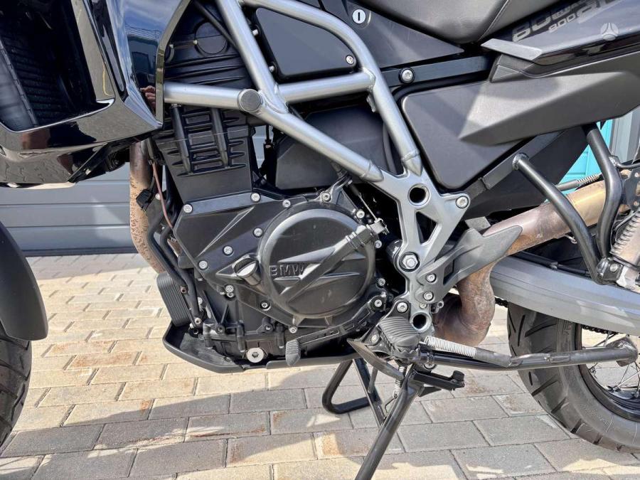 Черный БМВ F 800GS 2011 в Клайпеда, объемом двигателя 0.80 л и пробегом 35 тыс. км за 5000 €, фото 5 на AUTOMOTO.COM.LV