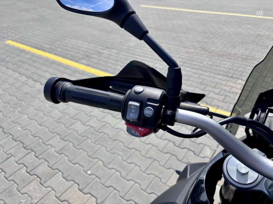 Черный БМВ F 800GS 2011 в Клайпеда, объемом двигателя 0.80 л и пробегом 35 тыс. км за 5000 €, фото 18 на AUTOMOTO.COM.LV