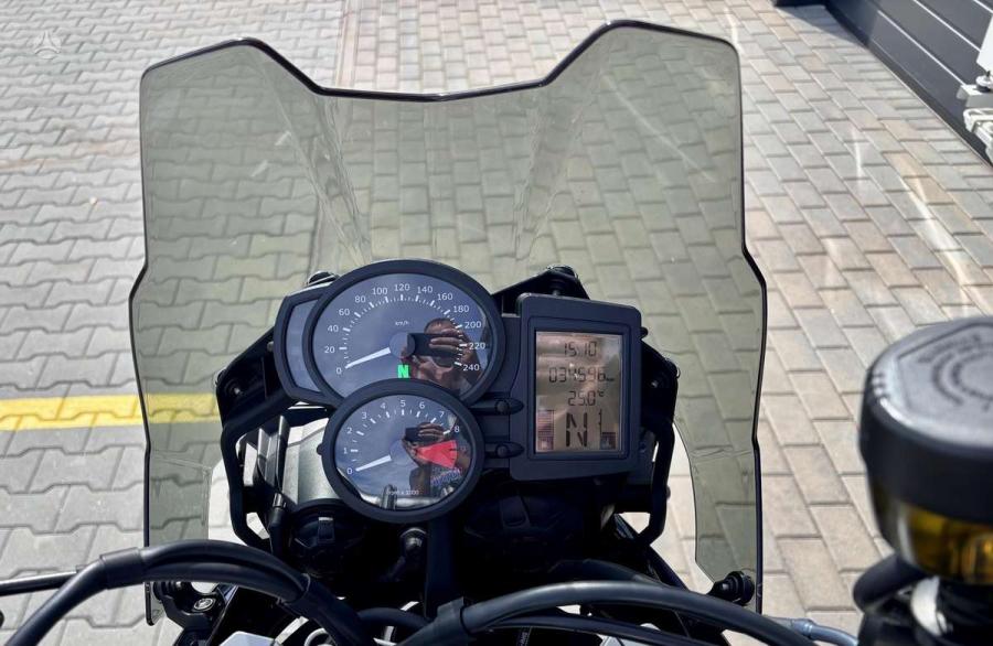 Черный БМВ F 800GS 2011 в Клайпеда, объемом двигателя 0.80 л и пробегом 35 тыс. км за 5000 €, фото 19 на AUTOMOTO.COM.LV