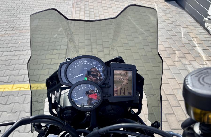 Black BMW F 800GS 2011 in Klaipeda, with an engine capacity of 8.00 L and mileage of 35 thousand km for 5000 €, photo 21 on AUTOMOTO.COM.LV