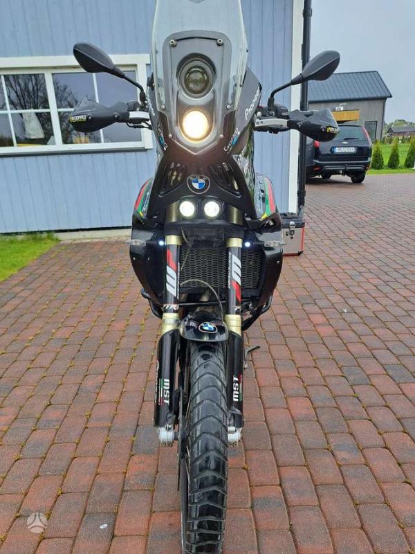 Черный БМВ F 800GS 2014 в Шяуляй, объемом двигателя 0.80 л и пробегом 34 тыс. км за 6200 €, фото 5 на AUTOMOTO.COM.LV