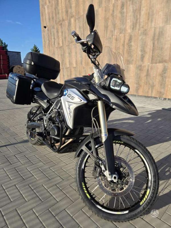 Черный БМВ F 800GS 2016 в Шилуте, объемом двигателя 0.80 л и пробегом 28 тыс. км за 7500 €, фото 2 на AUTOMOTO.COM.LV