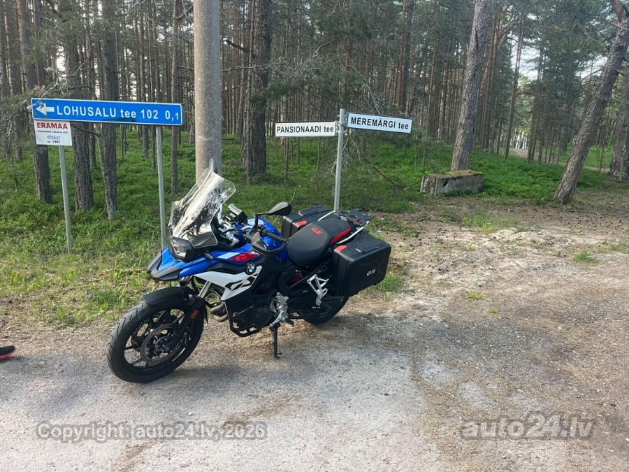 Blue BMW F 800GS 2024 in Tallinn, with an engine capacity of 0.90 L and mileage of 7 thousand km for 11900 €, photo 3 on AUTOMOTO.COM.LV