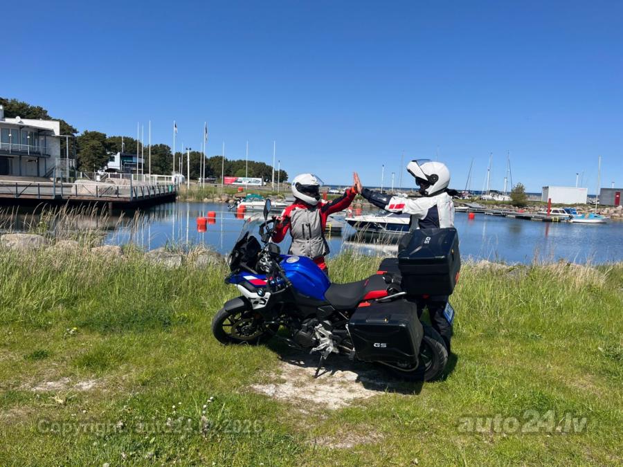 Blue BMW F 800GS 2024 in Tallinn, with an engine capacity of 0.90 L and mileage of 7 thousand km for 11900 €, photo 26 on AUTOMOTO.COM.LV