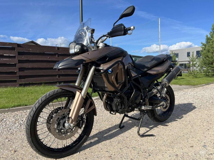 Brown BMW F 800GS 2010 in Vilnius, with an engine capacity of 0.80 L and mileage of 58 thousand km for 4900 €, photo 1 on AUTOMOTO.COM.LV