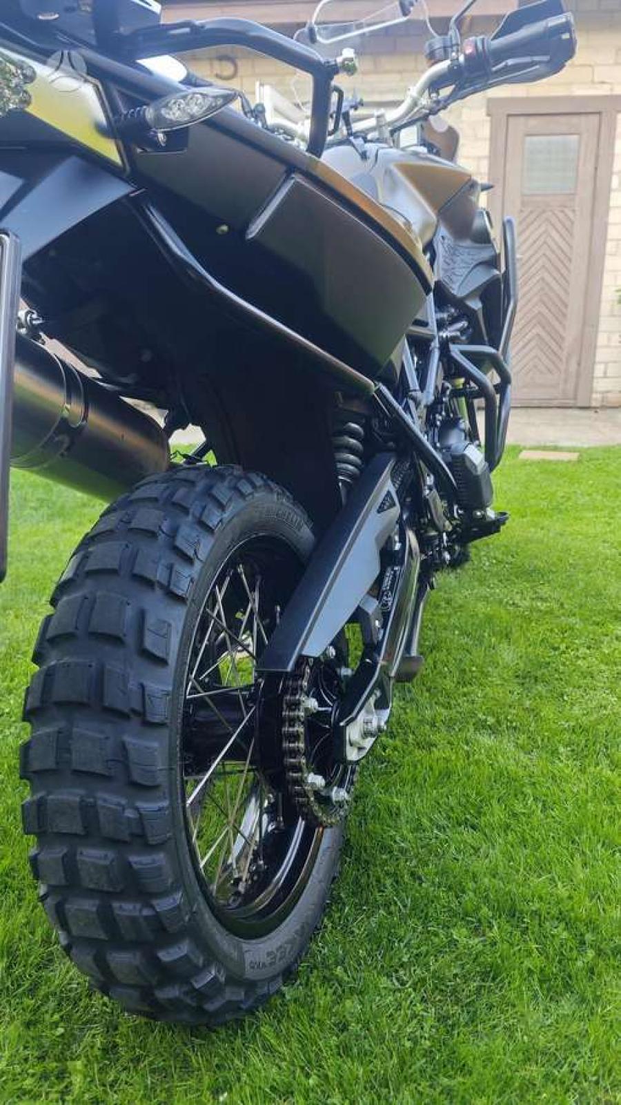 Коричневый БМВ F 800GS 2012 в Кретинга, объемом двигателя 0.80 л и пробегом 20 тыс. км за 7200 €, фото 13 на AUTOMOTO.COM.LV
