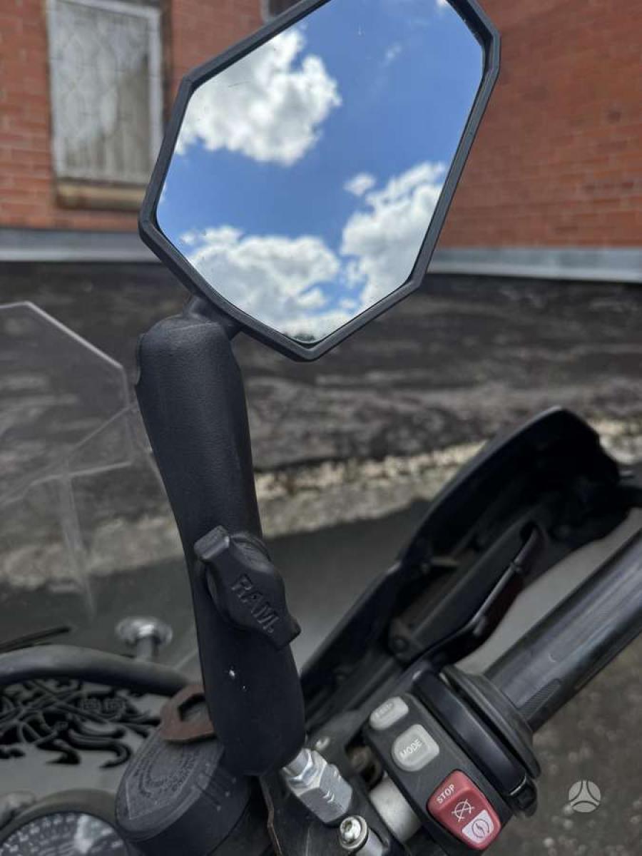 Brūns BMW F 800GS 2016 Viļņa, ar dzinēja tilpumu 0.80 L un nobraukumu 33 tūkst. km par 7500 €, foto 5 vietnē AUTOMOTO.COM.LV
