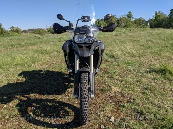 Zaļš BMW F 800GS 2015 Tallina, ar dzinēja tilpumu 0.80 L un nobraukumu 36 tūkst. km par 7500 €, foto 3 vietnē AUTOMOTO.COM.LV