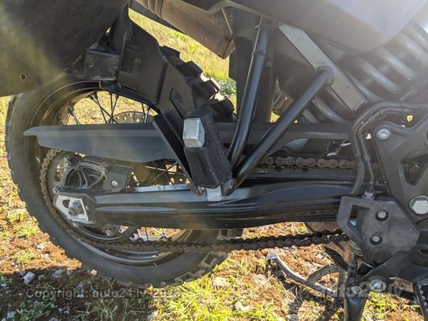 Zaļš BMW F 800GS 2015 Tallina, ar dzinēja tilpumu 0.80 L un nobraukumu 36 tūkst. km par 7500 €, foto 10 vietnē AUTOMOTO.COM.LV