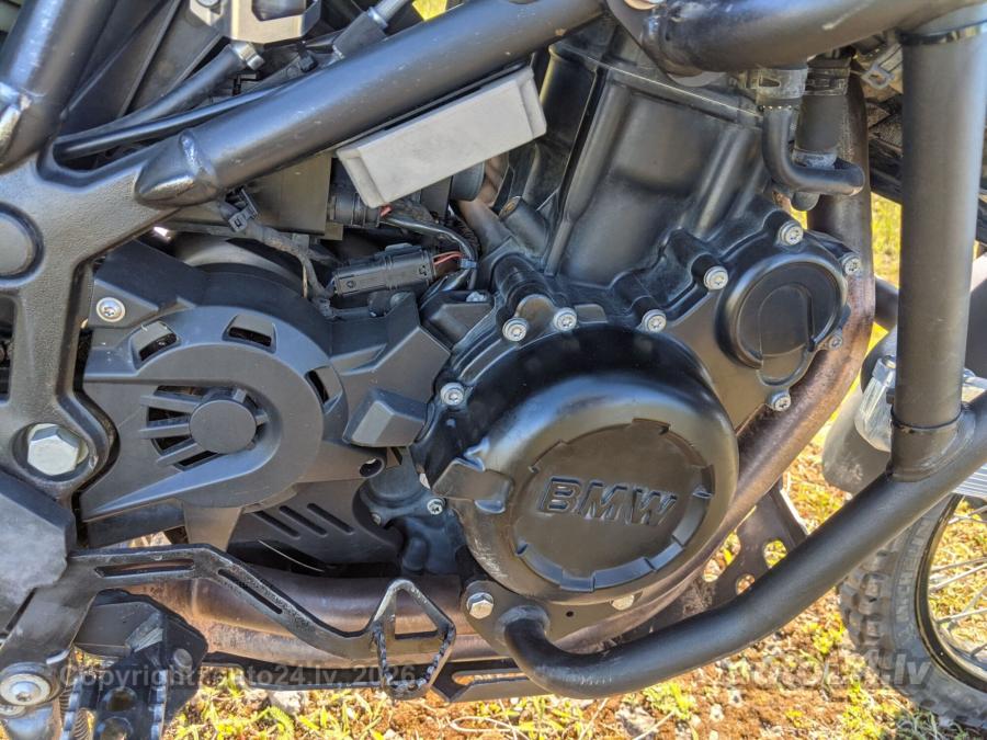Zaļš BMW F 800GS 2015 Tallina, ar dzinēja tilpumu 0.80 L un nobraukumu 36 tūkst. km par 7500 €, foto 12 vietnē AUTOMOTO.COM.LV