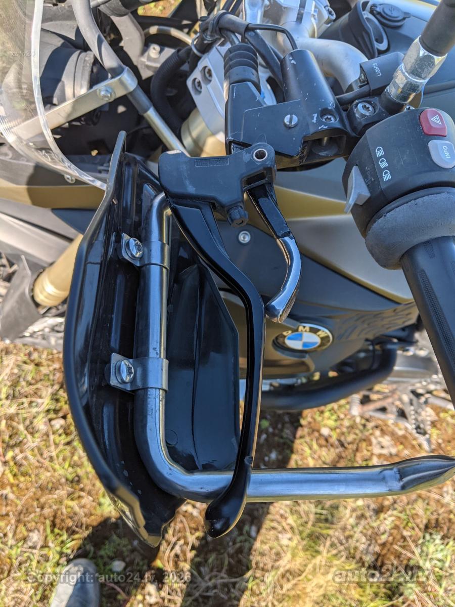 Zaļš BMW F 800GS 2015 Tallina, ar dzinēja tilpumu 0.80 L un nobraukumu 36 tūkst. km par 7500 €, foto 15 vietnē AUTOMOTO.COM.LV