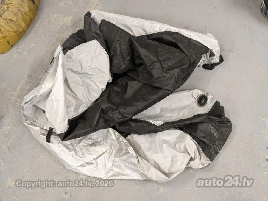 Zaļš BMW F 800GS 2015 Tallina, ar dzinēja tilpumu 0.80 L un nobraukumu 36 tūkst. km par 7500 €, foto 19 vietnē AUTOMOTO.COM.LV